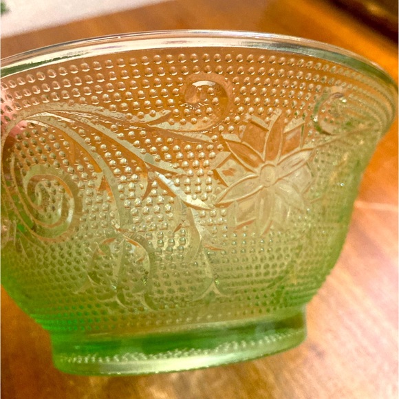 Indiana Glass | Kitchen | Vintage Set Of Two Tiara Green Depression ...